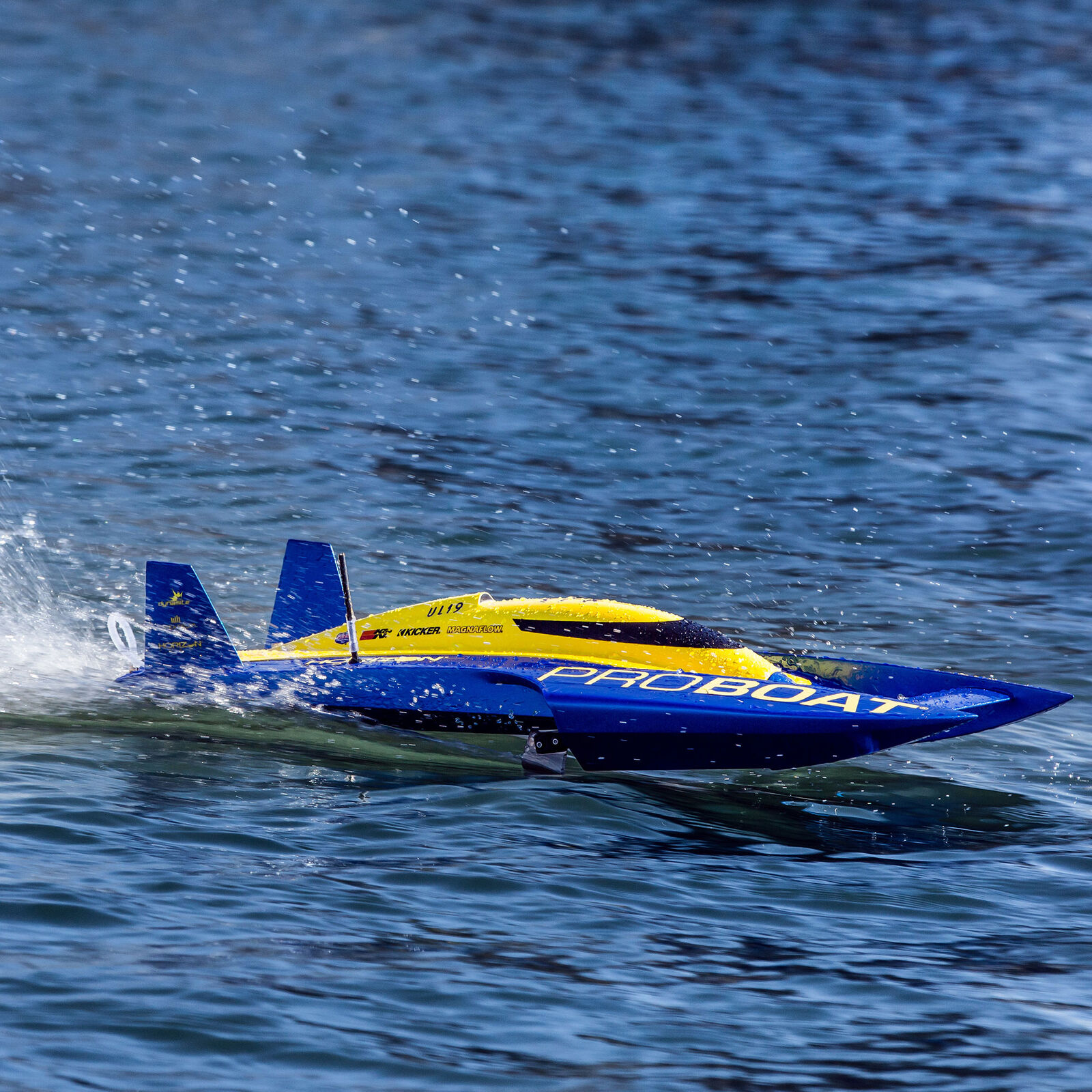 UL-19 30" Brushless Hydroplane RTR | Pro Boat