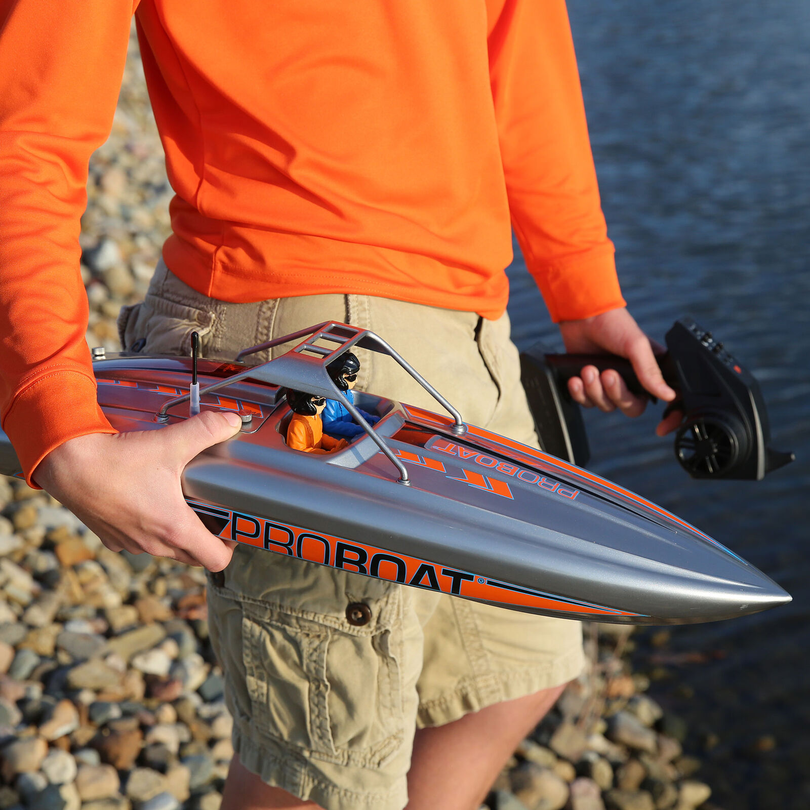 River Jet Boat 23" Brushless Self-Righting Deep-V RTR | Pro Boat